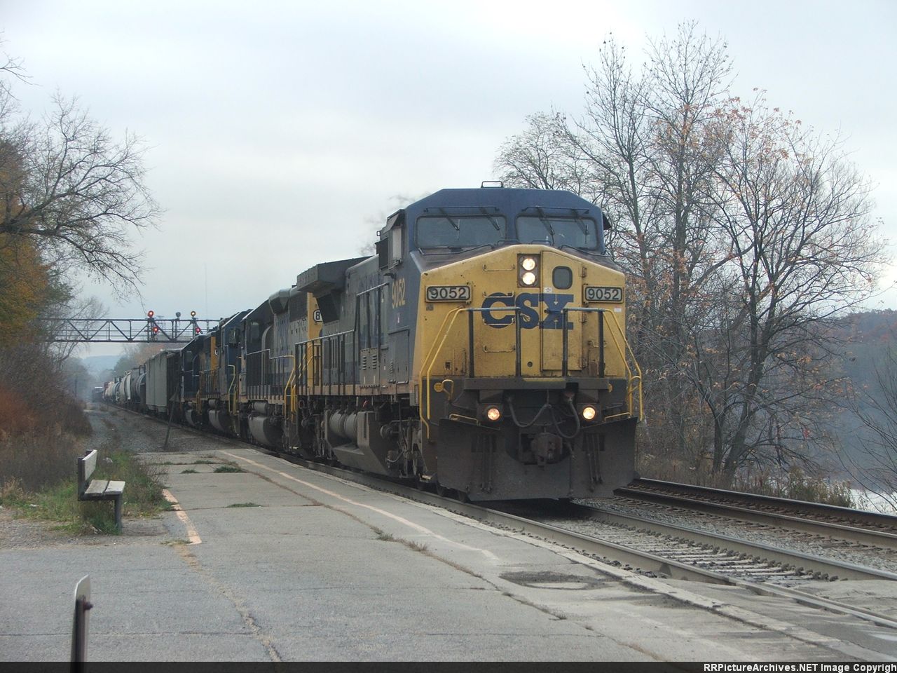 CSX 9052